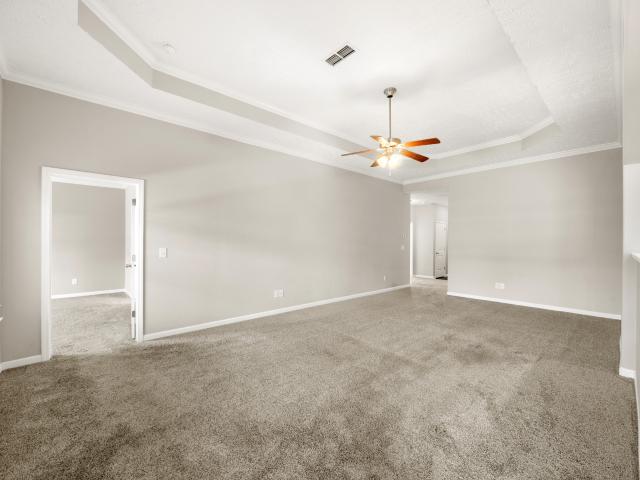 7049 Lakota Dr