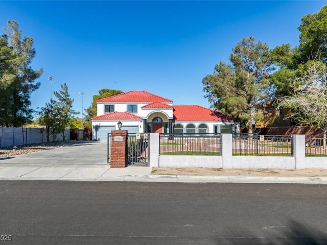 7040 O'Bannon Dr, Las Vegas, NV 89117 | MLS #2740