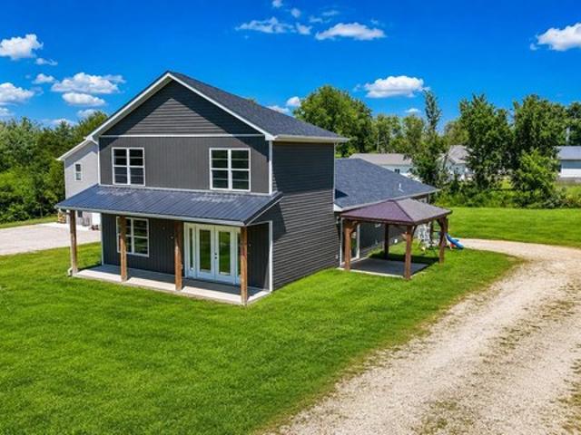 7040 Kenny Dr, Fulton, MO 65251