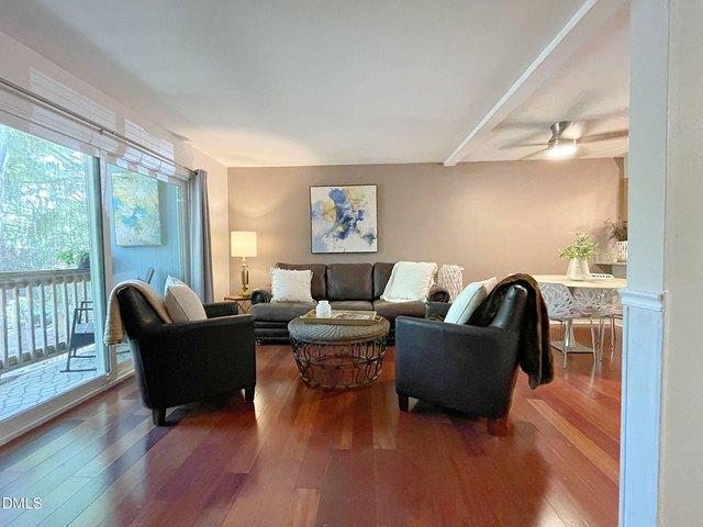 7040 Longstreet Dr Unit B, Raleigh, NC 27615