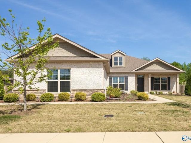 7040 Regency Ln, Gurley, AL 35748