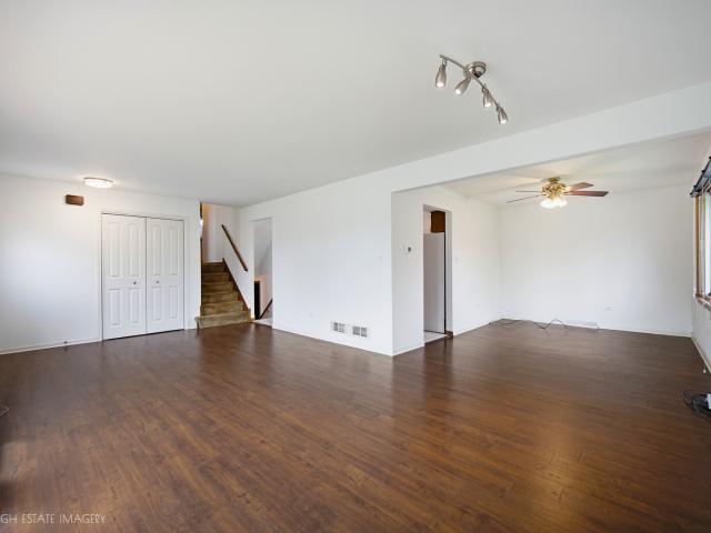 7040 W 107th Street