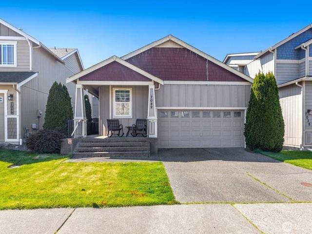 7042 E J St, Tacoma, WA 98404