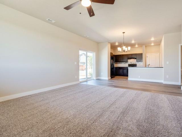 7043 4th St RD