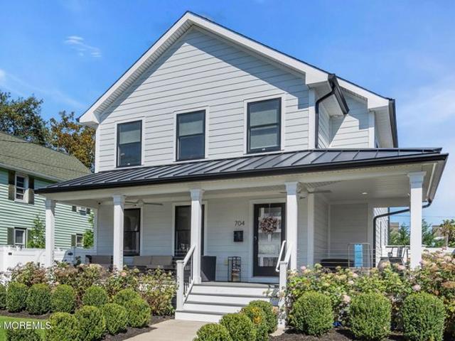 704 15th Ave, Belmar, NJ 07719