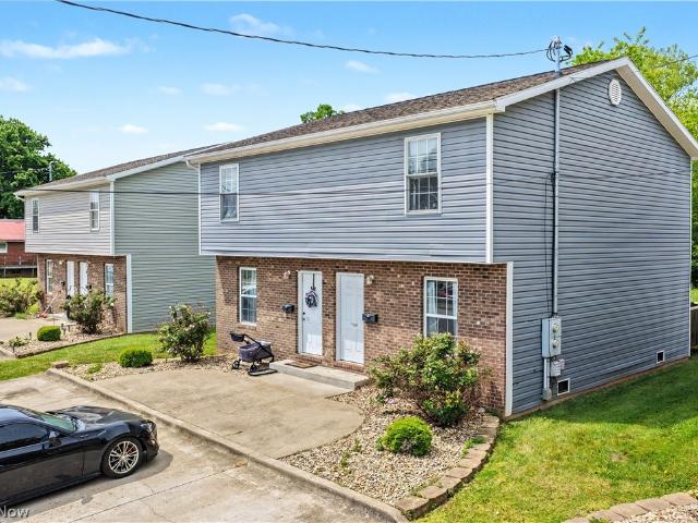 704, 706, & 708 Gladstone Street