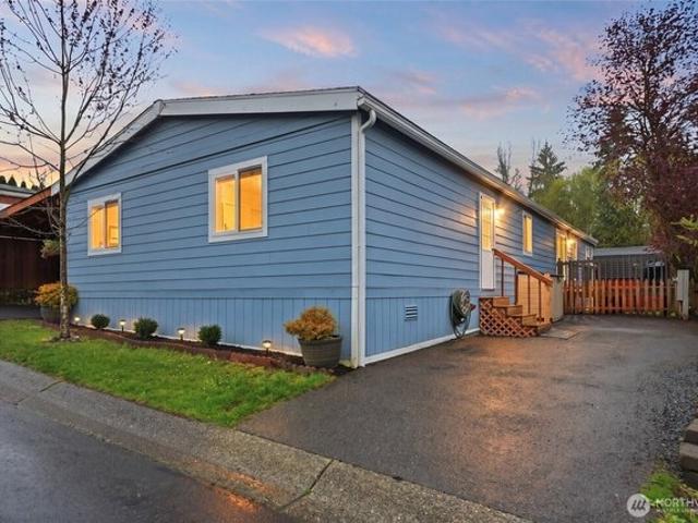 704 87th Ave NE Trlr 29, Lake Stevens, WA 98258