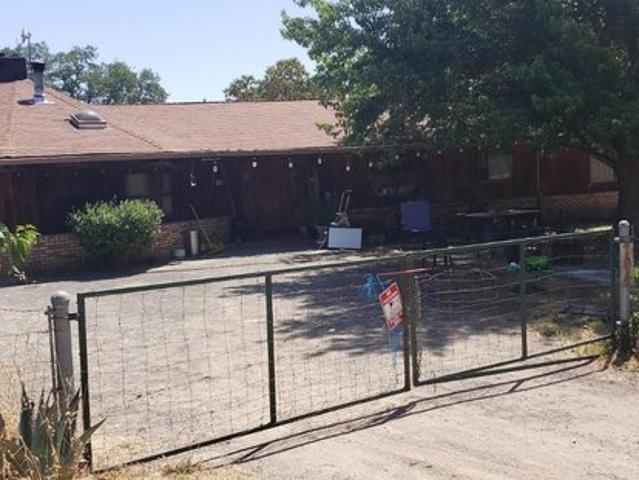 704 Conrad Rd, Redwood Valley, CA 95470