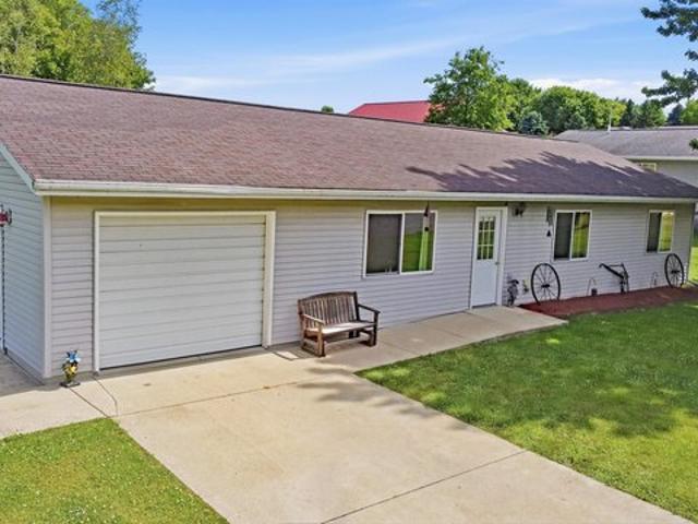 704 Cemetery Rd, Wilton, WI 54670