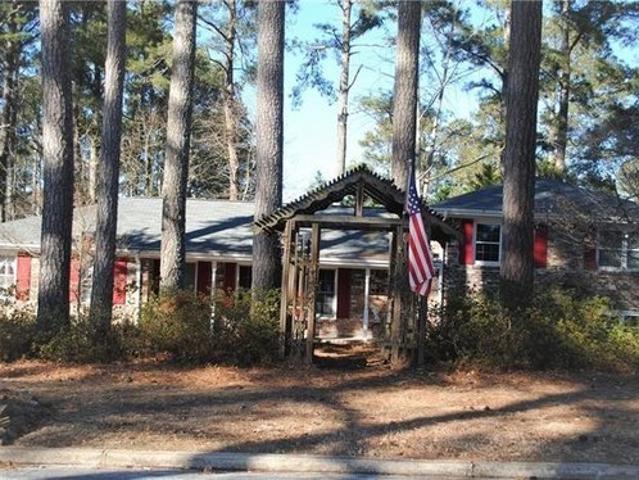 704 Clubhouse Dr SE, Conyers, GA 30094