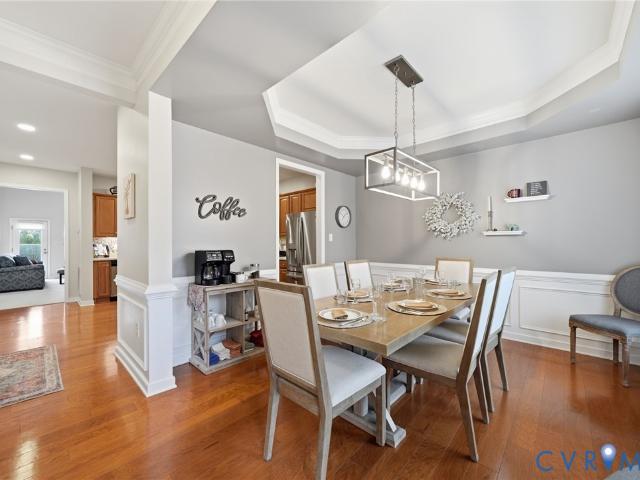 704 Abbey Village Circle