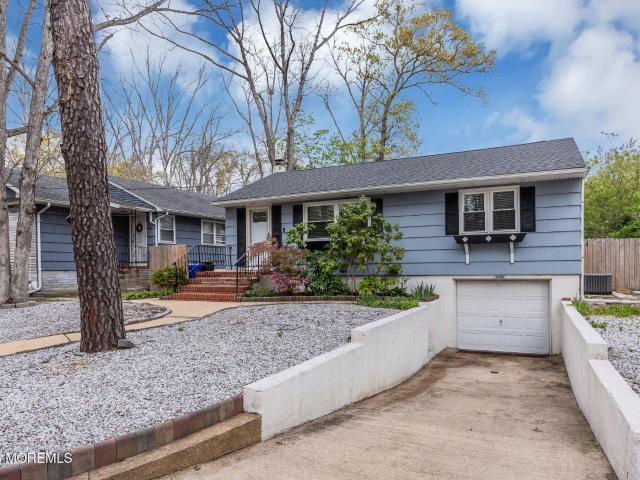 704 Barberry Drive