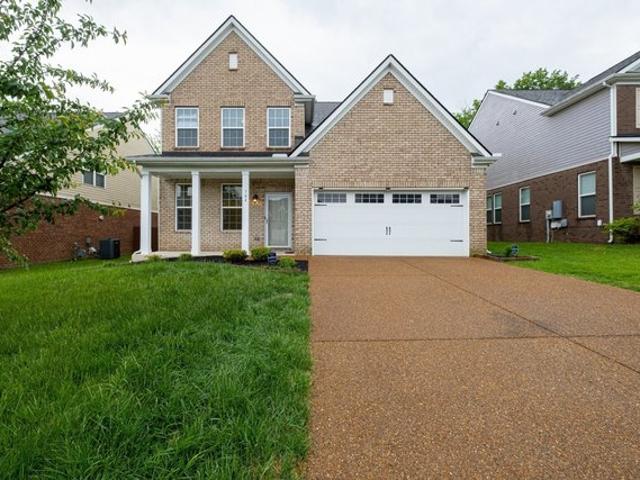 704 Bench Ln, Mount Juliet, TN 37122