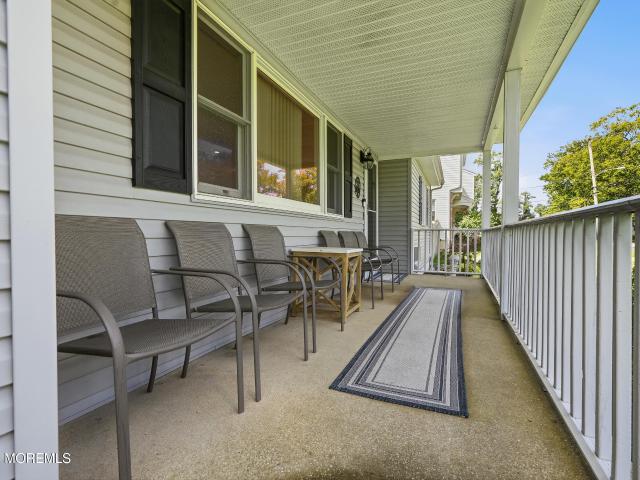 704 Dow Avenue