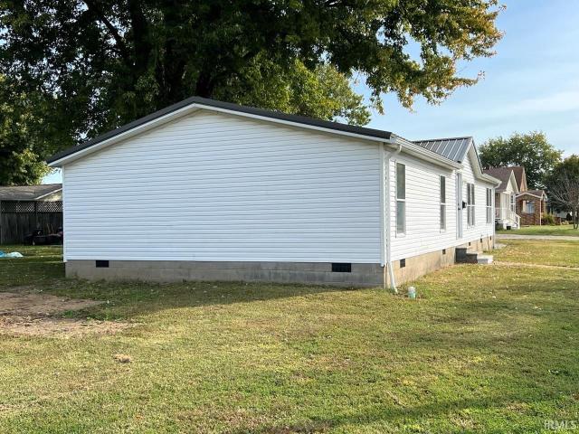 704 E First Street