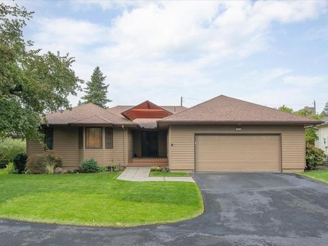 704 E High Dr, Spokane, WA 99203