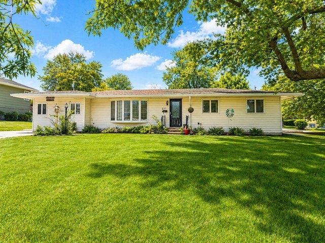 704 E Monroe St, Mount Ayr, IA 50854