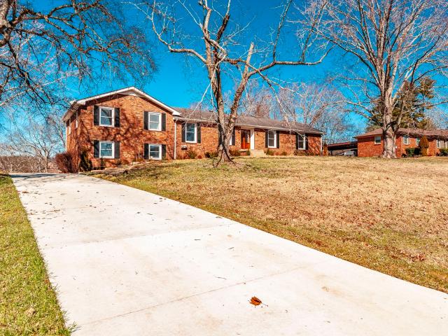 704 Emily Dr
