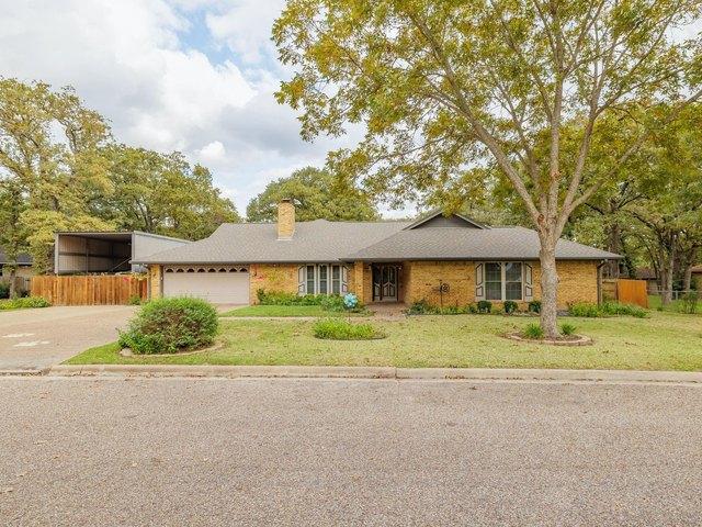 704 Enfield Rd, Rockdale, TX 76567
