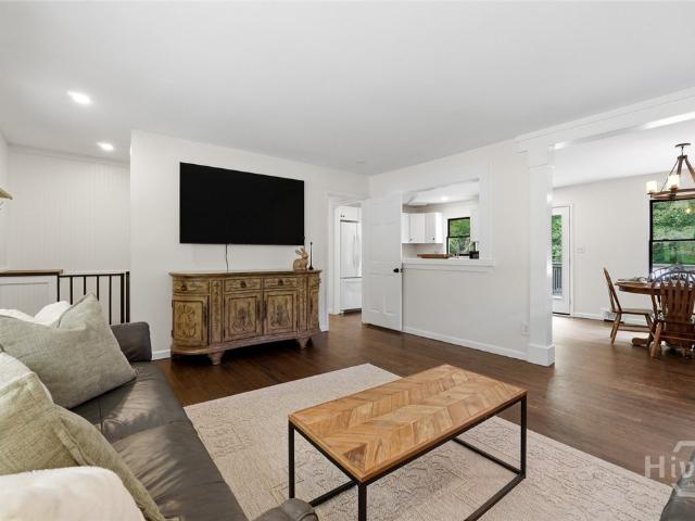 704 Forest Heights Drive