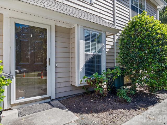704 Heritage Parkway