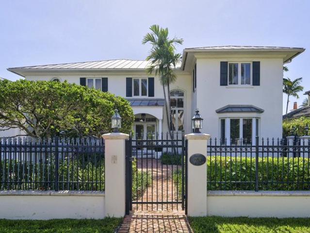 704 Isle of Palms Dr, Fort Lauderdale, FL 33301