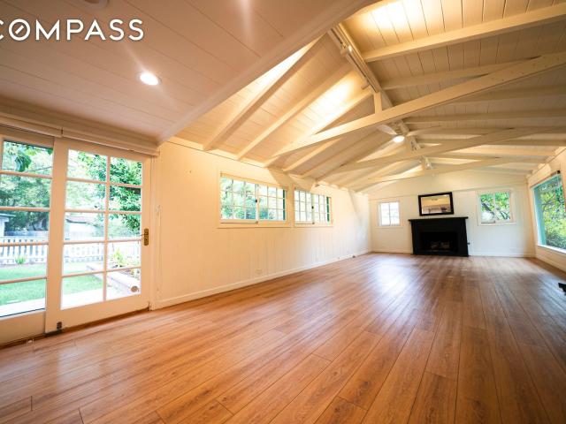 704 Ladera Ln, Santa Barbara, CA