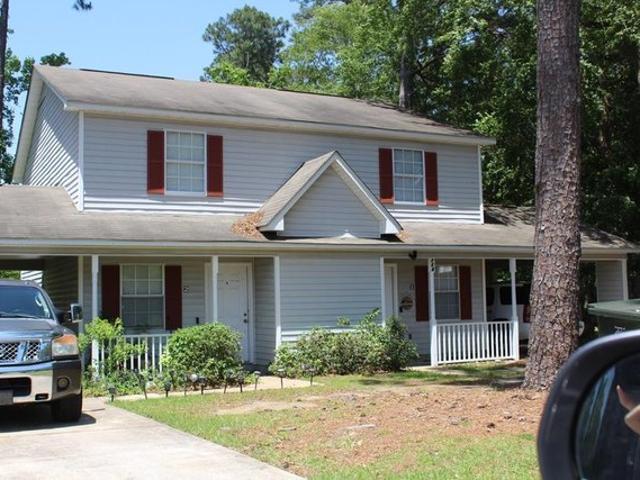 704 Lakeview Dr, Dothan, AL 36301