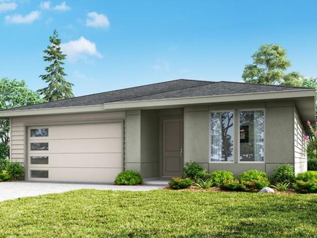 704 Magnolia Ave, Woodburn, OR 97071