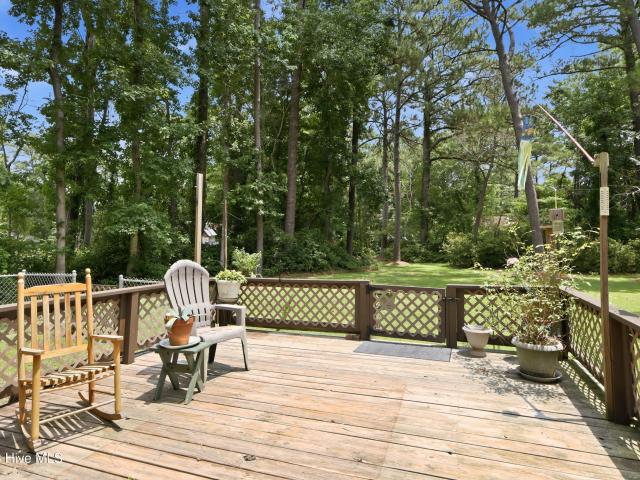 704 Meadow Court