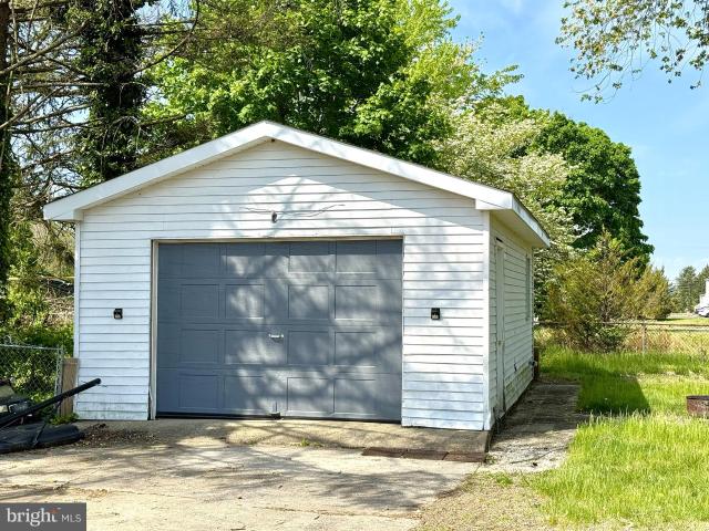 704 N Main St, Clayton, NJ 08312 | MLS #NJGL2074