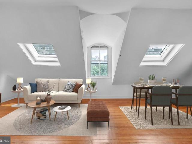 704 S Washington Square # 4E