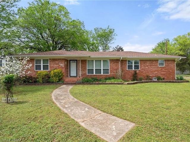 704 S Fifth Ave, Bonanza, AR 72916