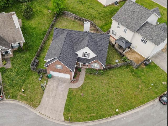 704 Sandbury Pt