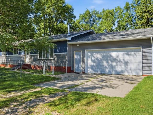 704 SD 22 Hwy, Clear Lake, SD 57226