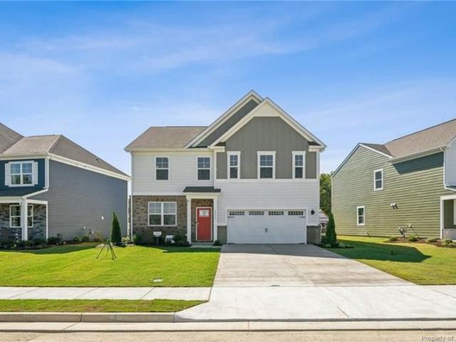 704 Sea Biscuit Blvd, Yorktown, VA 23690