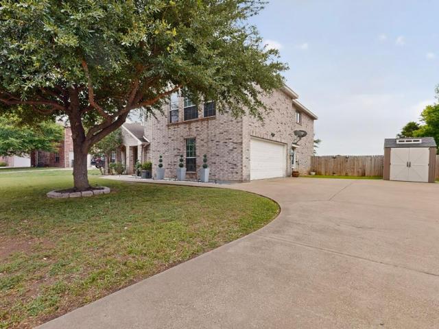 704 Shady Meadow Lane
