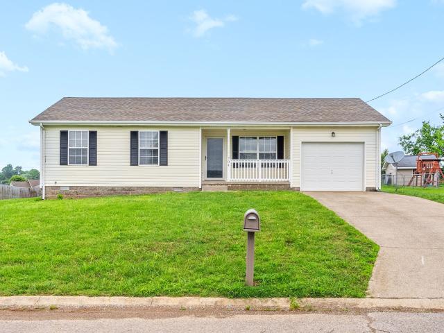 704 Shetland Dr
