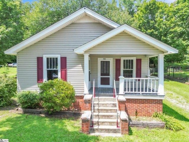 704 Slater Rd, Marietta, SC 29661