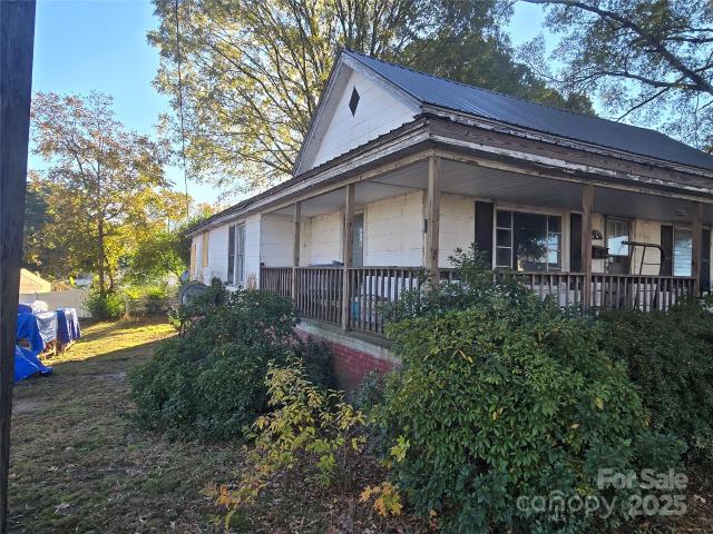 704 Sloop Ave, Kannapolis, NC 28083 | Compass