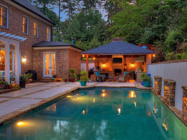 704 Summergate Court