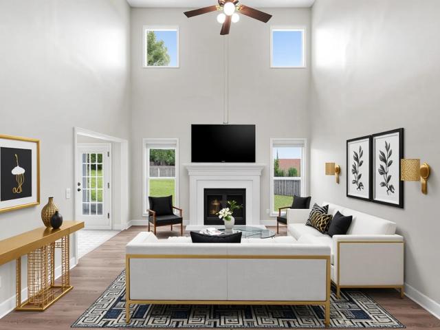 704 Postal Ct