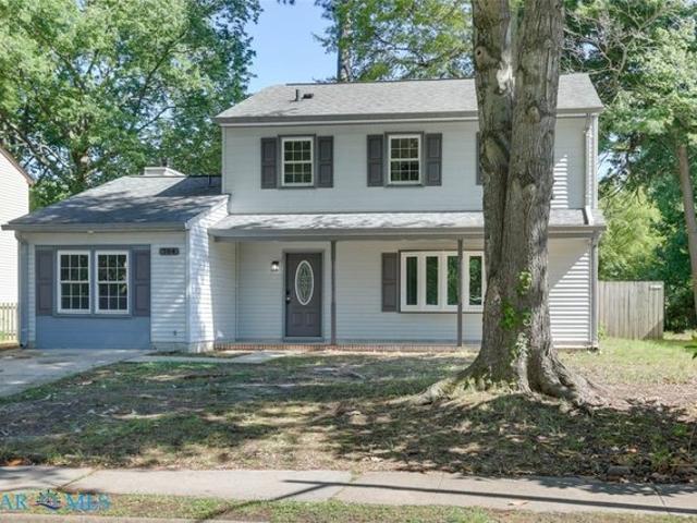704 Pilot House Dr, Newport, VA 23606