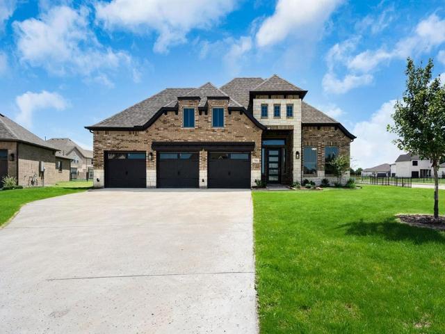 704 Proverbs Ct, Heath, TX 75032 | MLS #21240