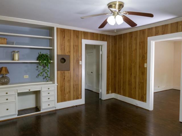 704 W 33rd Street