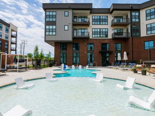 704 W Tremont Ave, Unit TH1, Charlotte, NC 28203 | MLS #4313 | Compass