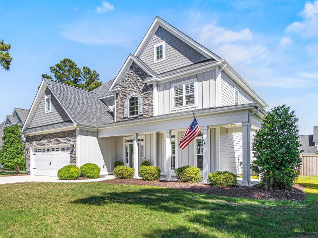 704 W Craftsman Way