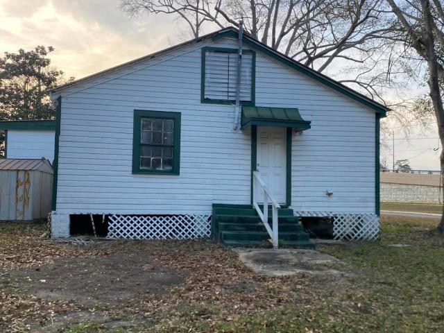704 Woodland Court