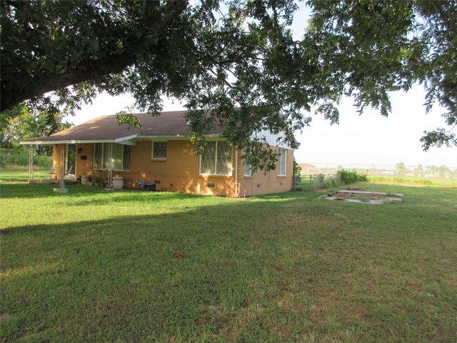 704 Wabash St Unit 1, Marlin, TX 76661