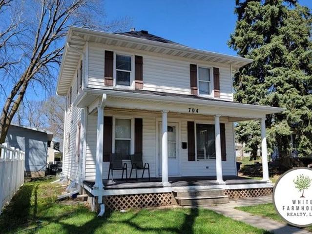 704 Windom St, Wayne, NE 68787